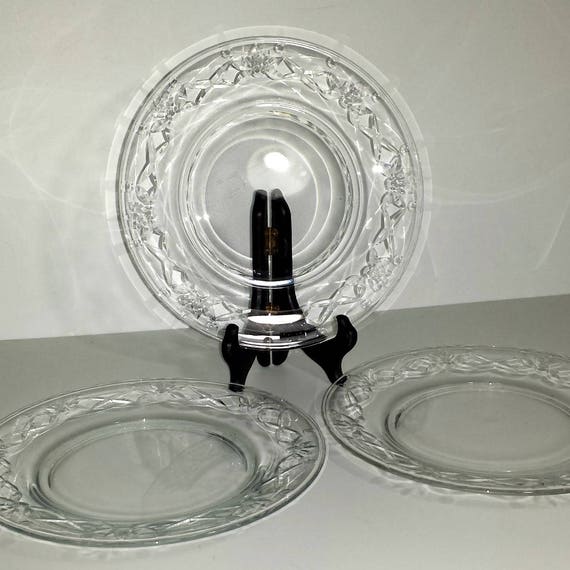 Vintage Clear Glass Plates With Embossed Flowers Set Of 3
