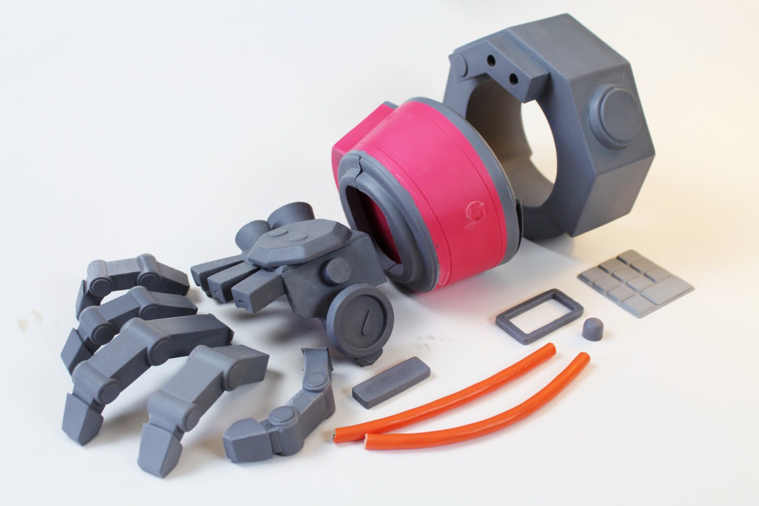 TF2 Engineer Gunslinger Resin Prop Kit for Collectors and