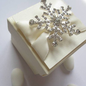 Winter wedding favor | Etsy