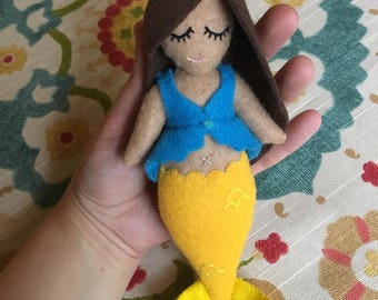 Felt mermaid | Etsy