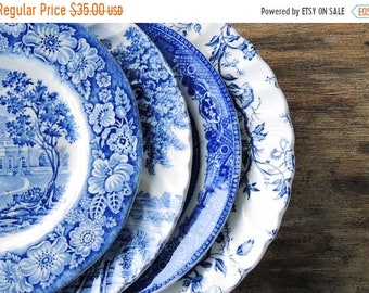 Blue white plate | Etsy