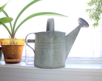 Vintage watering can | Etsy