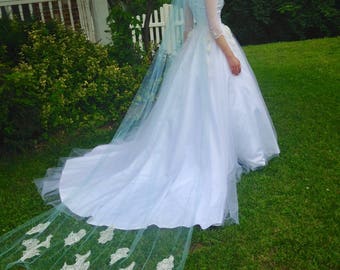 Blue wedding veil | Etsy