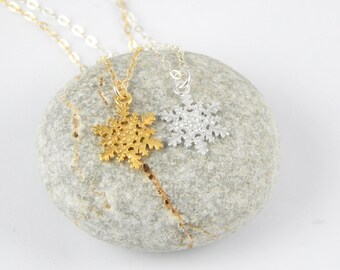 Snowflake necklace | Etsy