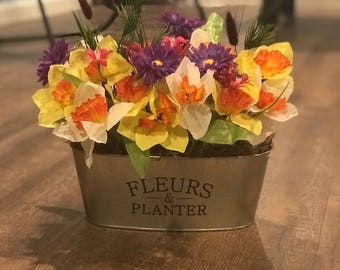 Spring centerpiece | Etsy