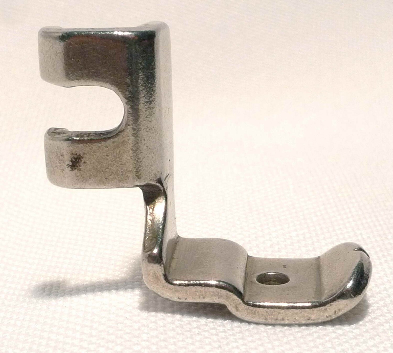 SINGER SIMANCO 121441 Gathering Shirring Foot Sewing Machine