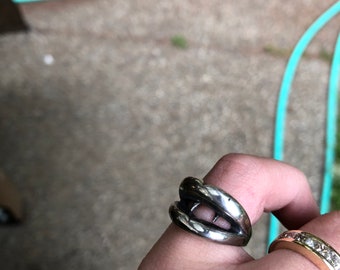 Vampire teeth ring | Etsy