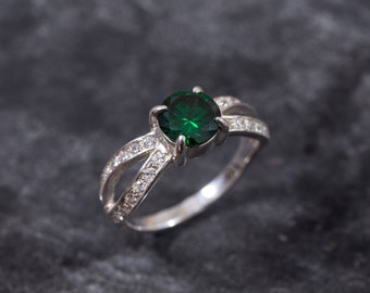 Emerald ring | Etsy