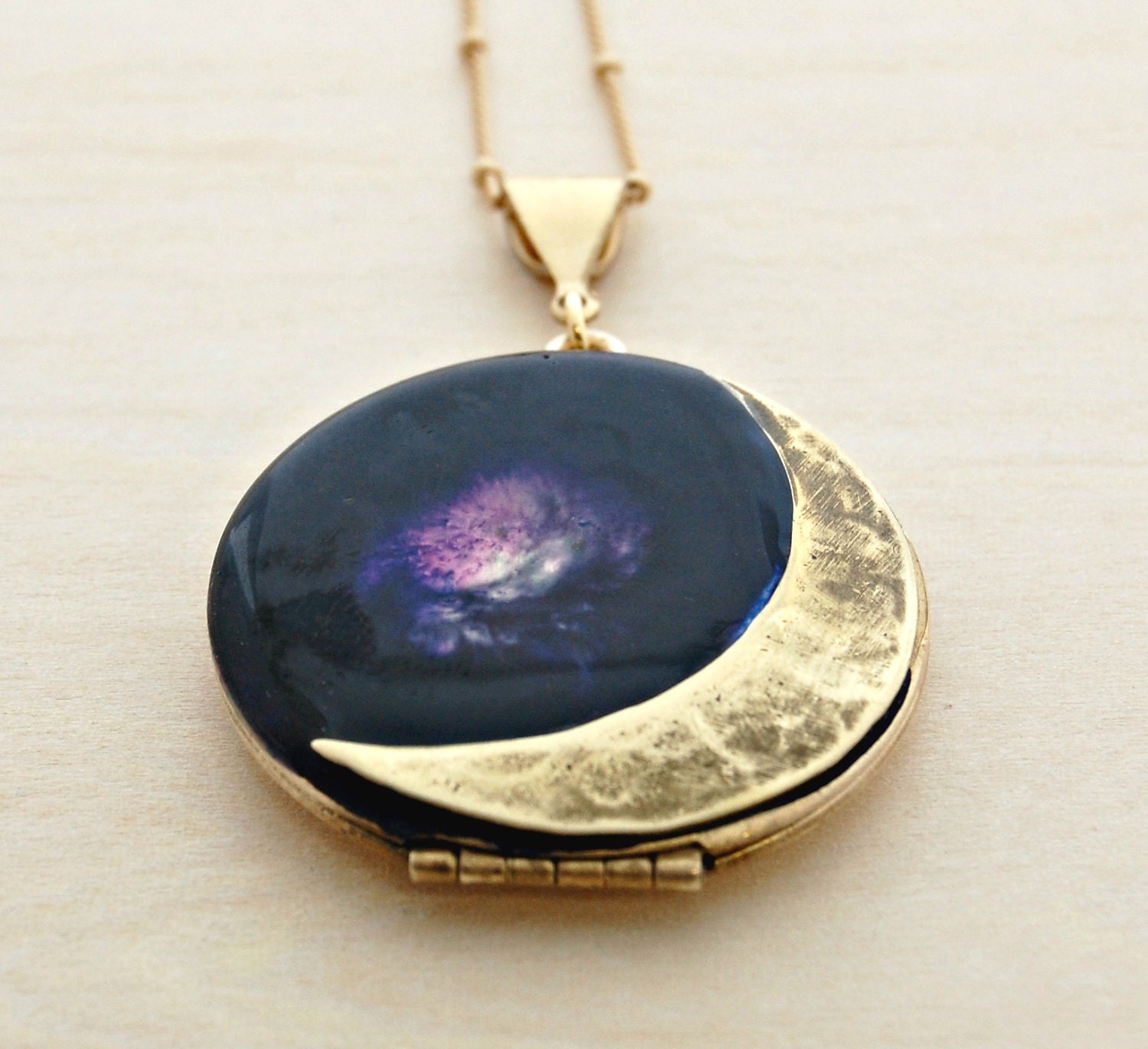 Vintage Locket Moon Crescent Moon Phases Necklace Jewelry