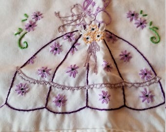 Embroidered pillowcases | Etsy