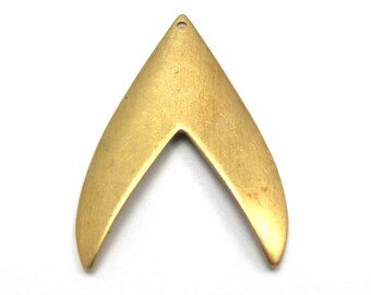 Large Antiqued Brass Arrowhead Pendants 2X M650-E