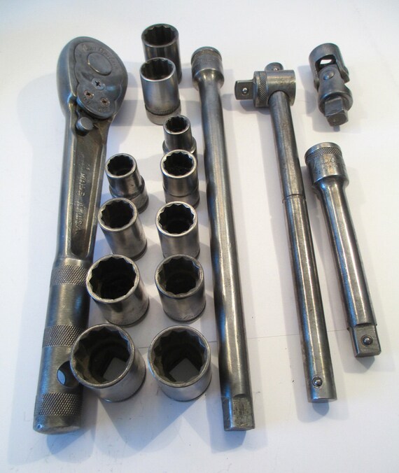 Vintage Tool set New Britain NS 40 heavy ratchet