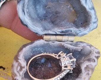 Geode ring box | Etsy