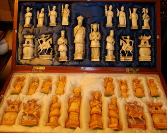 Antique chess set | Etsy