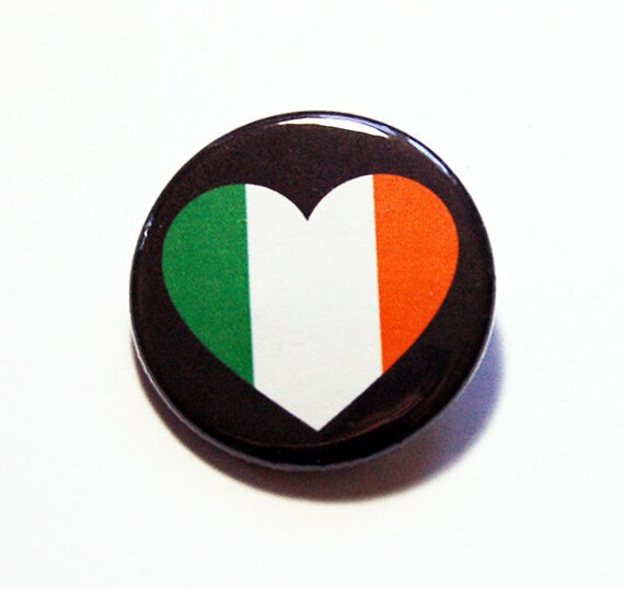 Ireland Pin Pinback buttons Lapel Pin I Love Ireland