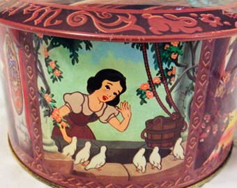 Vintage snow white | Etsy