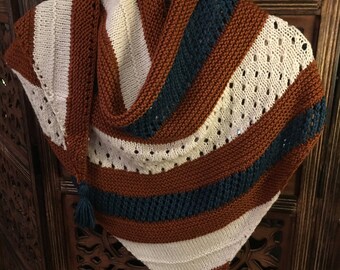 Hand knit shawl | Etsy