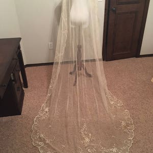 Vintage wedding veil | Etsy