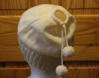 Hat with holes | Etsy