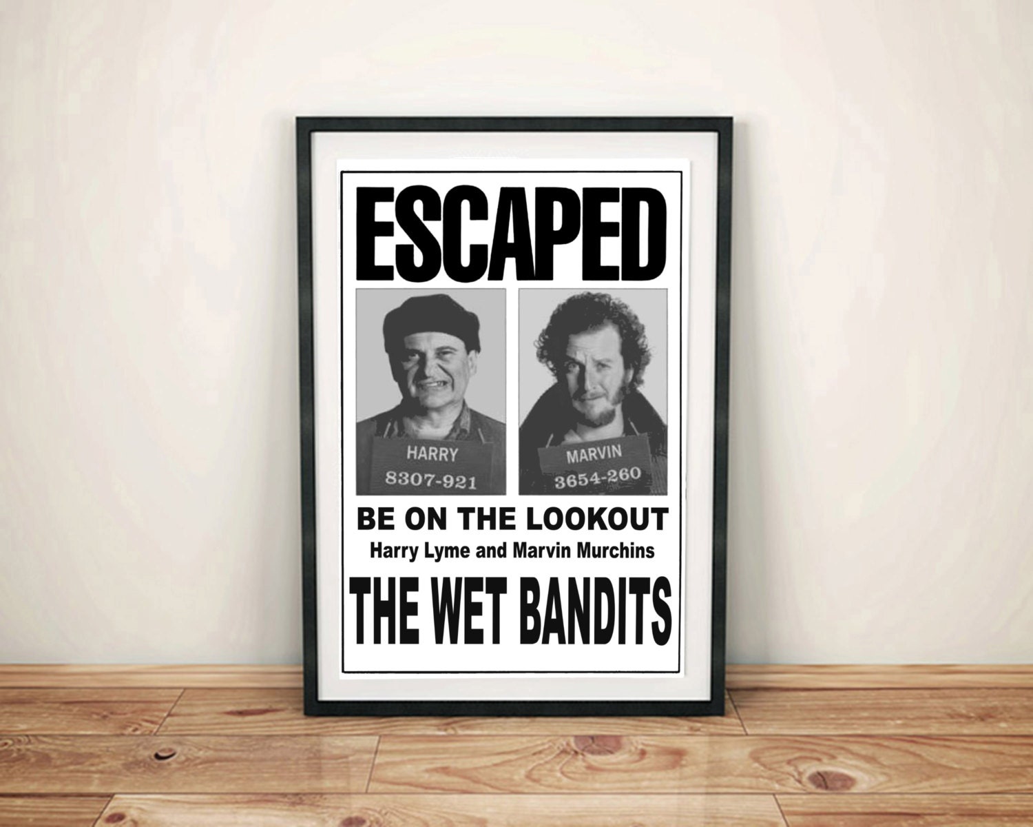 Home Alone The Wet Bandits Harry and Marv Wanted Escaped Flyer