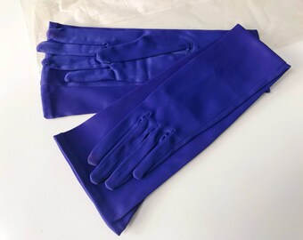 4-way stretch vinyl opera length gloves