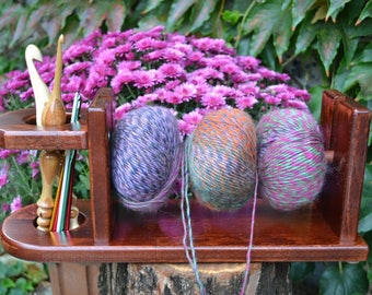 Handmade Wooden Yarn / Bobbin Holder for Graphghan 5 Spools