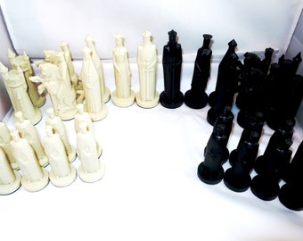 Gothic chess set | Etsy