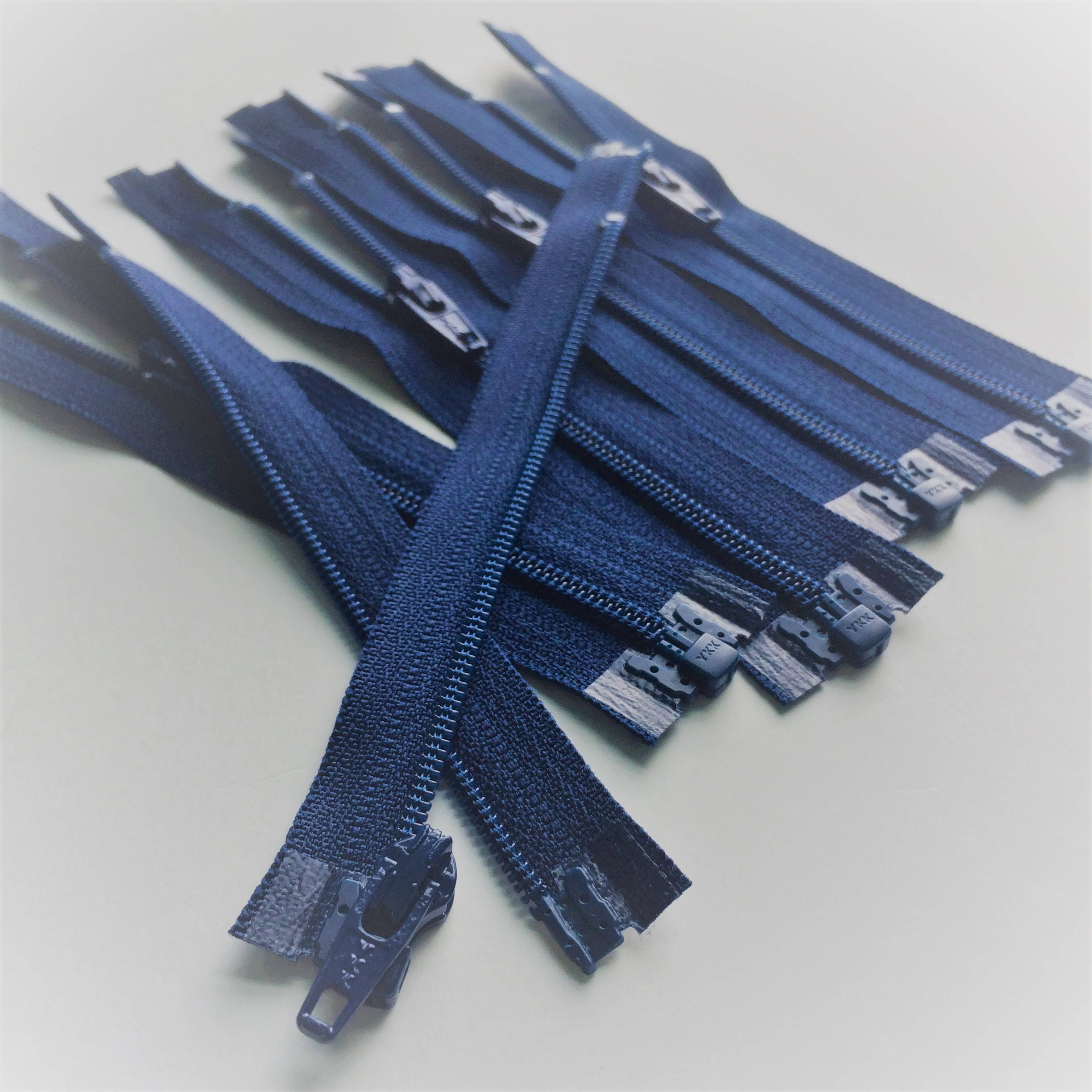 3mm Nylon Coil YKK Separating Zippers Color 919 Navy 5pcs
