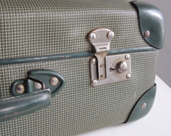 Vintage suitcase | Etsy