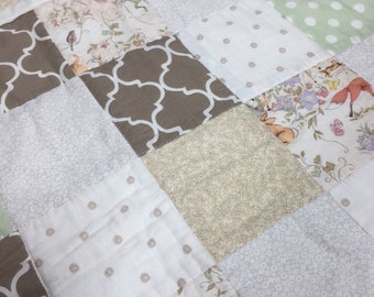 Neutral baby quilt | Etsy