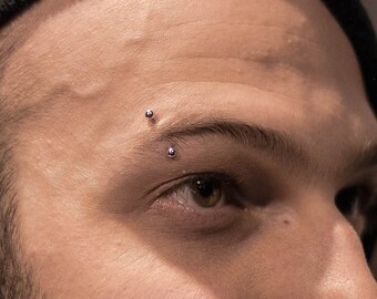 Daith Piercing Curved Internally Threaded Barbell..16g..8mm