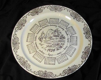 Calendar plate | Etsy