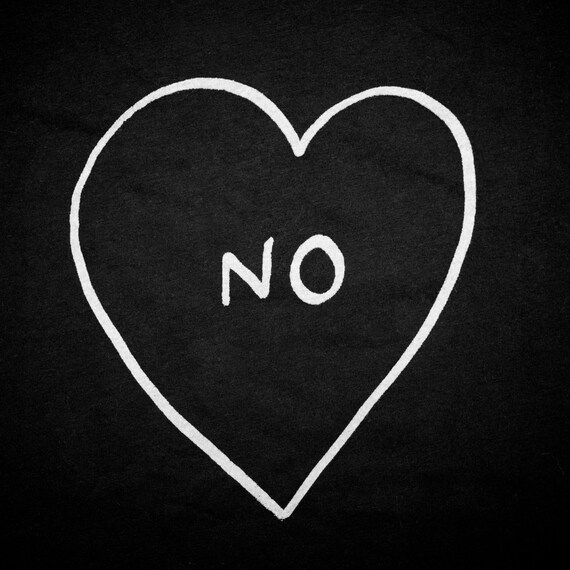 NO heart screen print t shirt