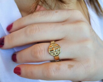 Monogram signet ring | Etsy