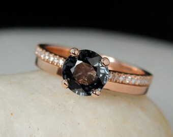 Grey spinel ring | Etsy
