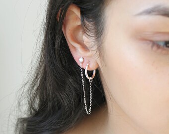 Connected earrings | Etsy