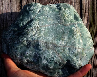 Botryoidal jade | Etsy