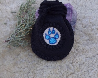Pipe bag with beaded wolf paw leather pipe bag chanupa bag