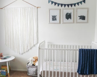 Yarn wall hanging | Etsy