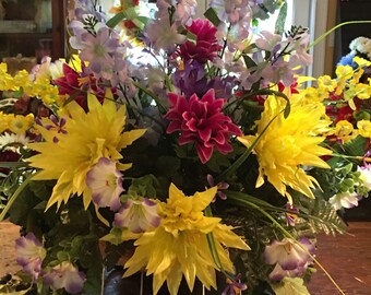 Cemetery basket | Etsy