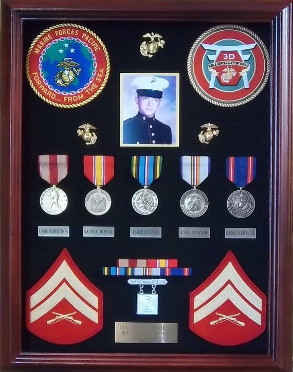 Items similar to Personalized and Handcrafted Military Shadow Boxes on Etsy