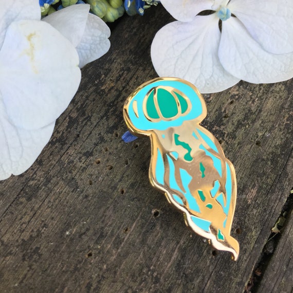 Jellyfish Lapel Pin Original Design Nature Hard Enamel Pin
