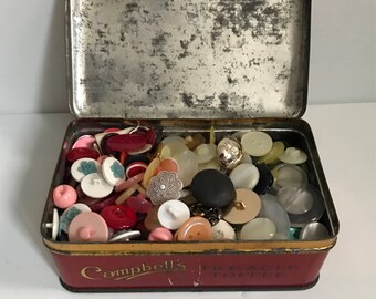 Buttons - Vintage | Etsy UK