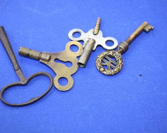 Antique clock keys | Etsy