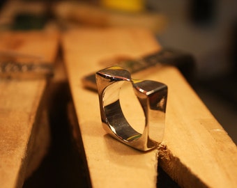 KingsMan Ring / Personalized / Signature / Engraving