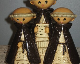 Paper mache caroler | Etsy