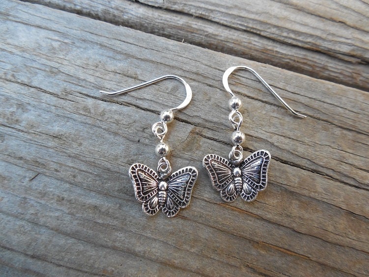 Butterfly earring in sterling silver