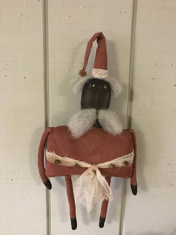Primitive Wide Santa