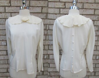 Back button blouse | Etsy