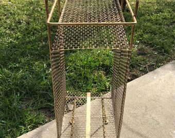 Wire plant stand | Etsy